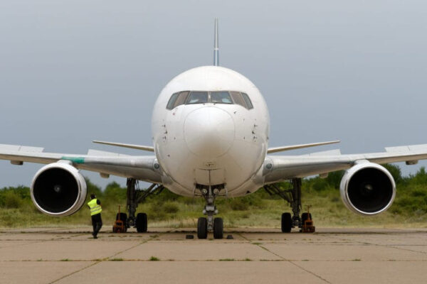 Field Crew completes 767 conversion program - Air Cargo Week - JFK Air ...